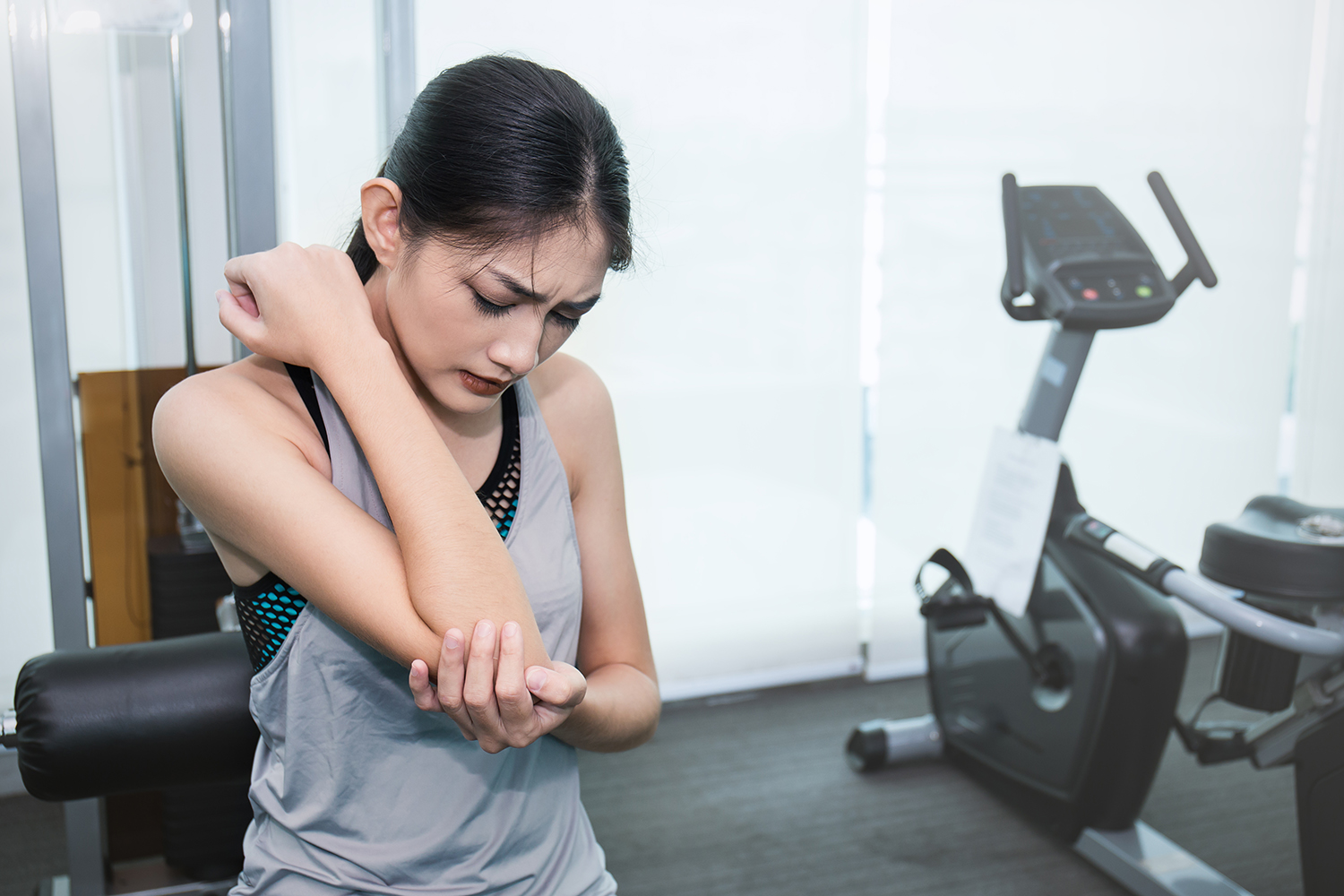 Arm Pain Treatment in Mauldin - The Mauldin Clinic